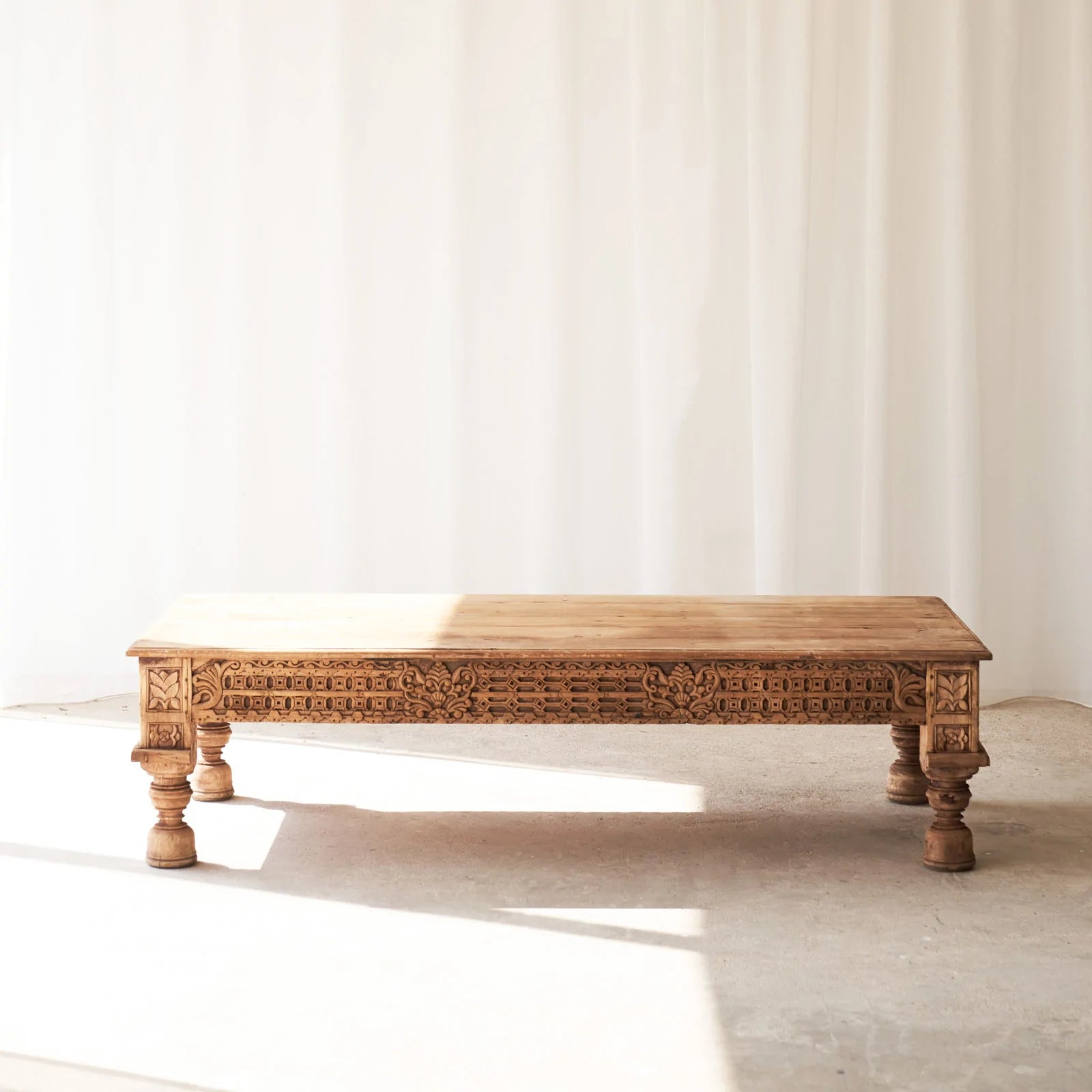 Hand Carved Solid Wood Coffee Table – Chuk Chuk Villa